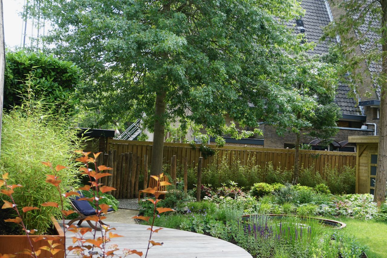 Tuinstijlen, vormen, materialen, elementen, beplanting, kleuren, thema ...